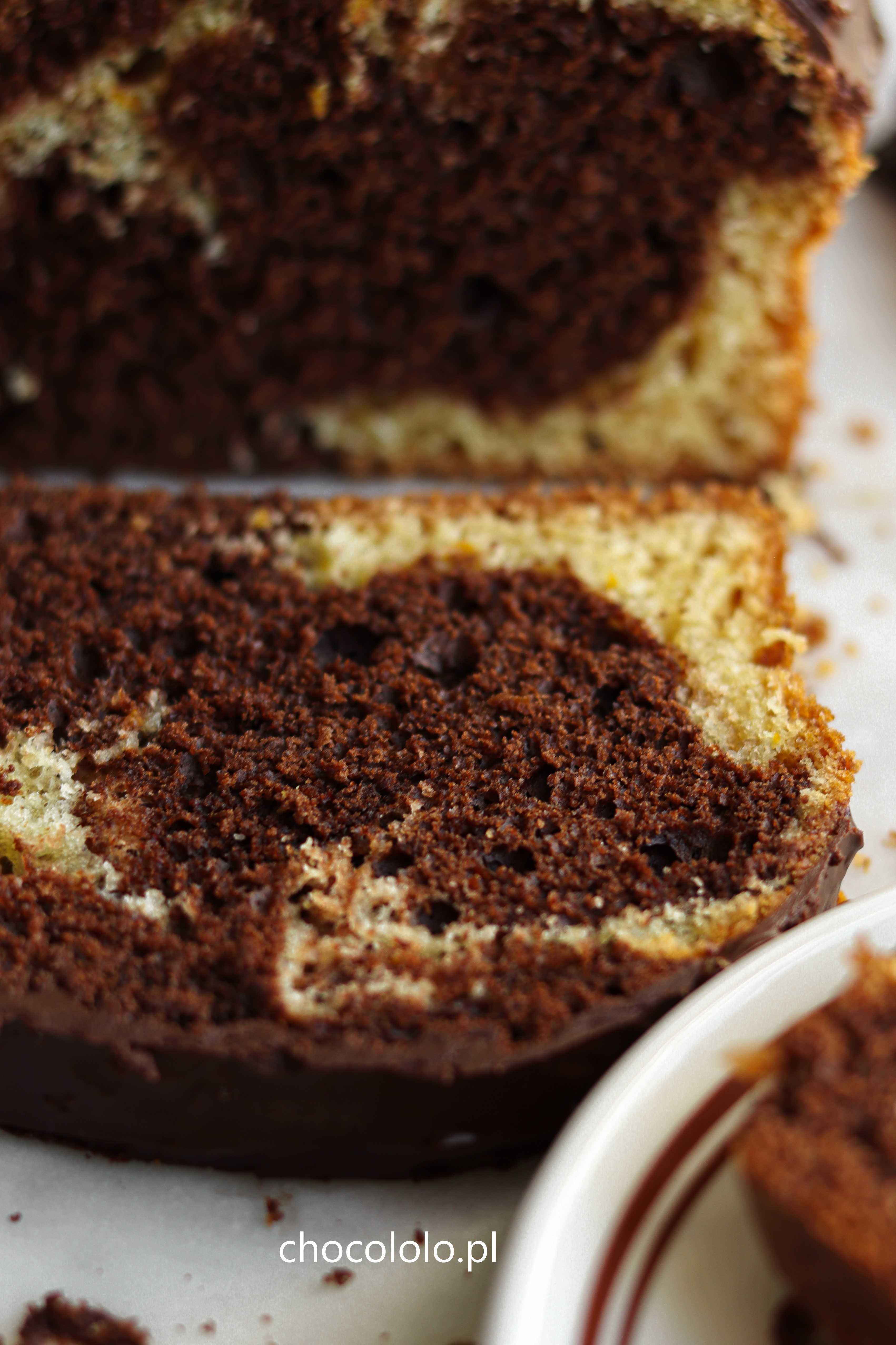 Łaciate ciasto czekoladowo-pomarańczowe - Chocololo.pl - czekoladowy blog