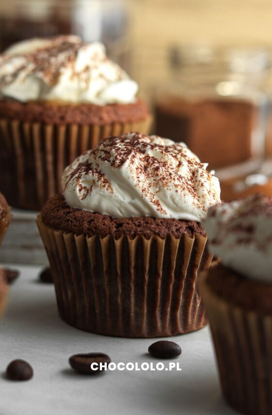 Czekoladowe ciasto cappuccino - Chocololo.pl - czekoladowy blog